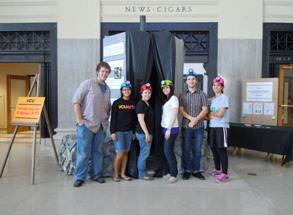 Students from VCU’s da Vinci Center draw a crowd with innovative ...