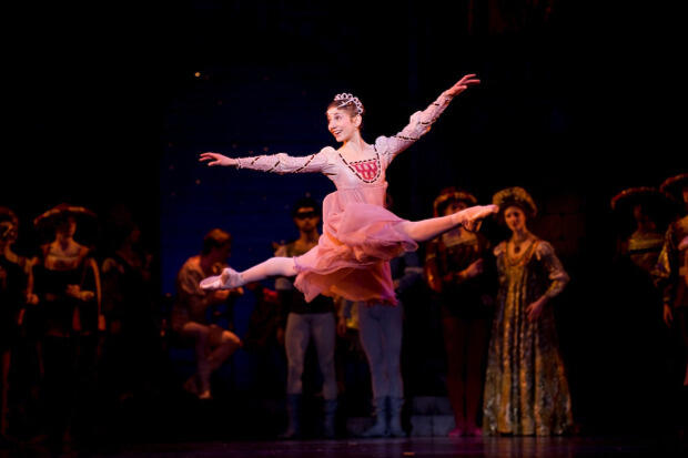 Shira Lanyi had a globe-trotting career in ballet. Now at VCU, she is ...